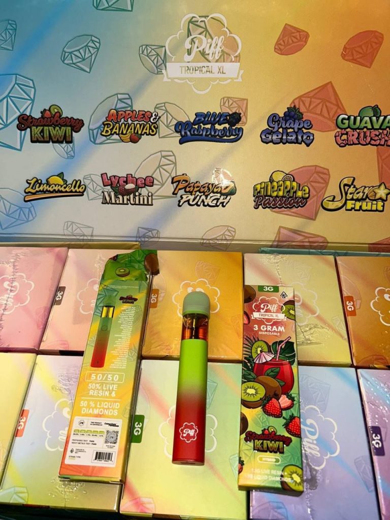 piff bar live resin & liquid diamond 3g disposable vape pen