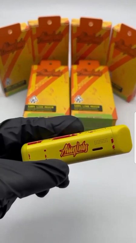 alien labs 1g live resin full spectrum disposable thc vape pen